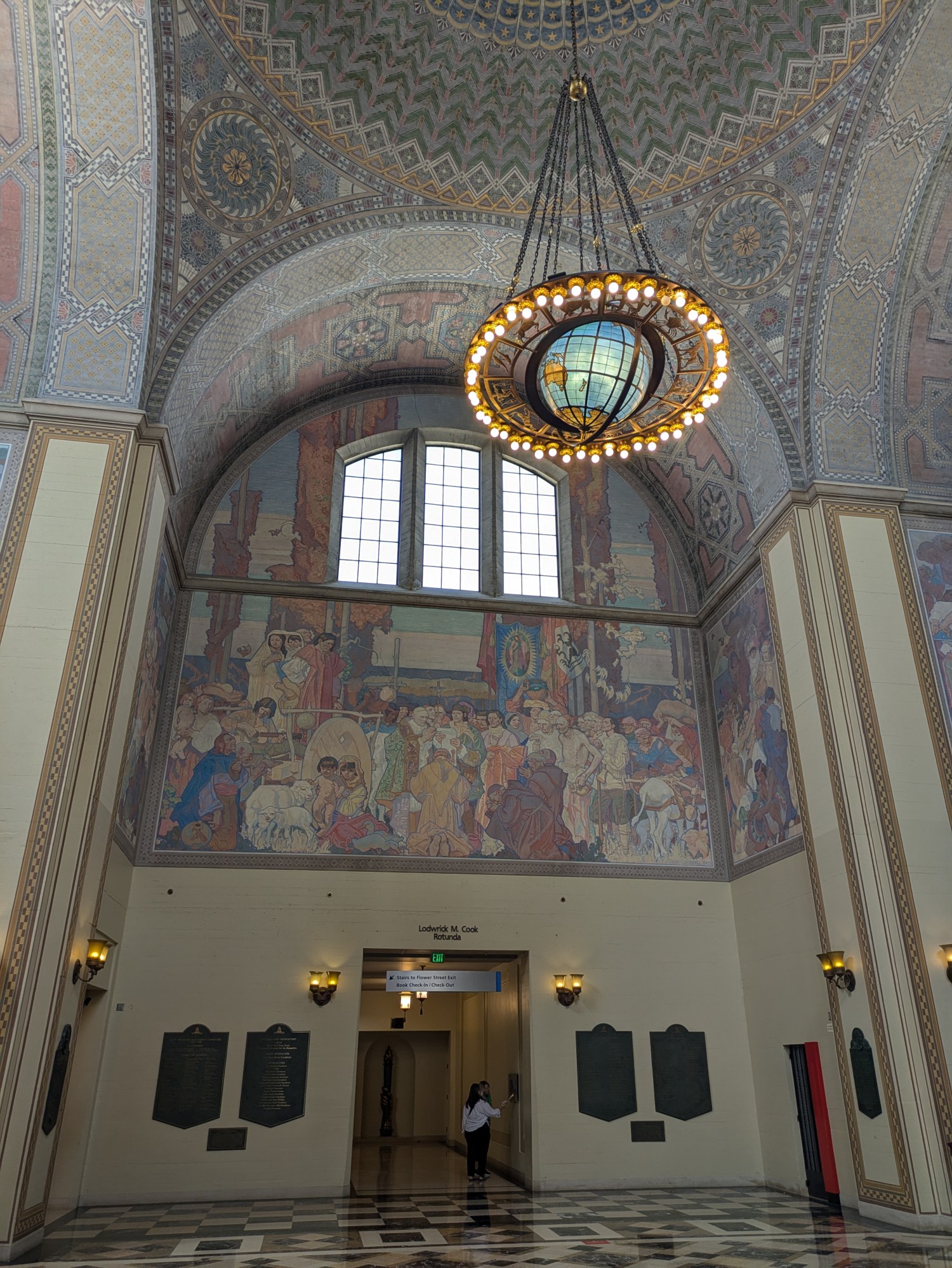 The Central Library – Transiting Los Angeles