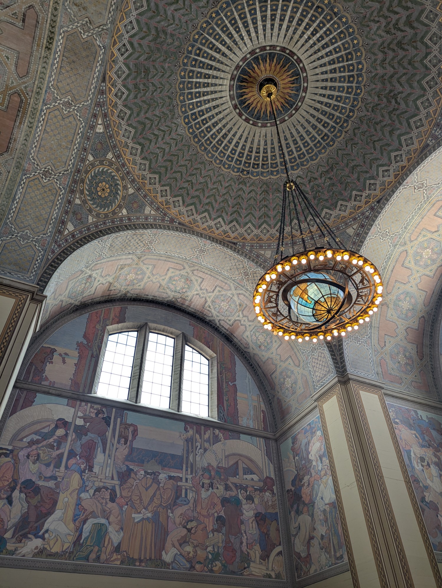 The Central Library – Transiting Los Angeles