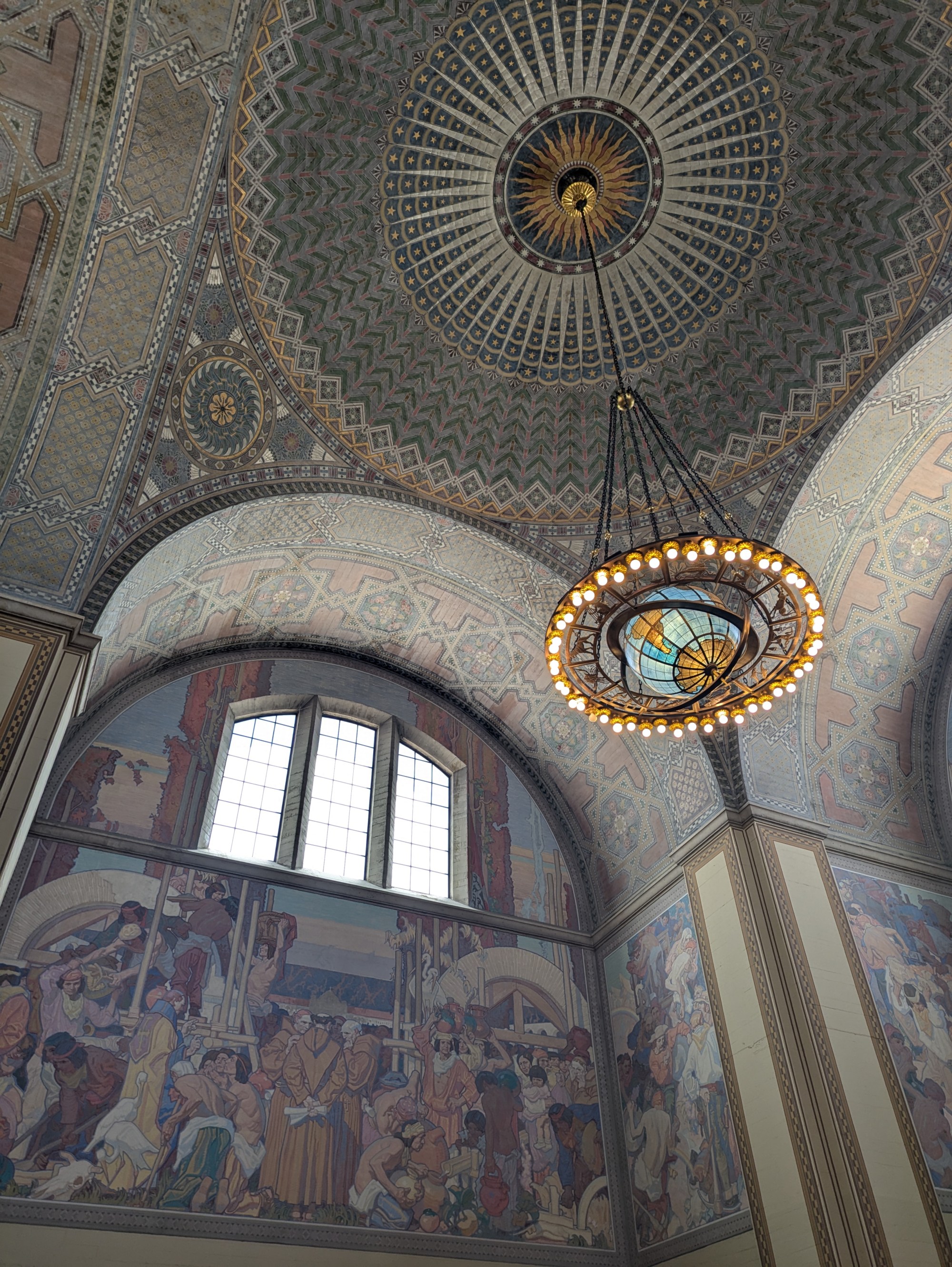 The Central Library – Transiting Los Angeles